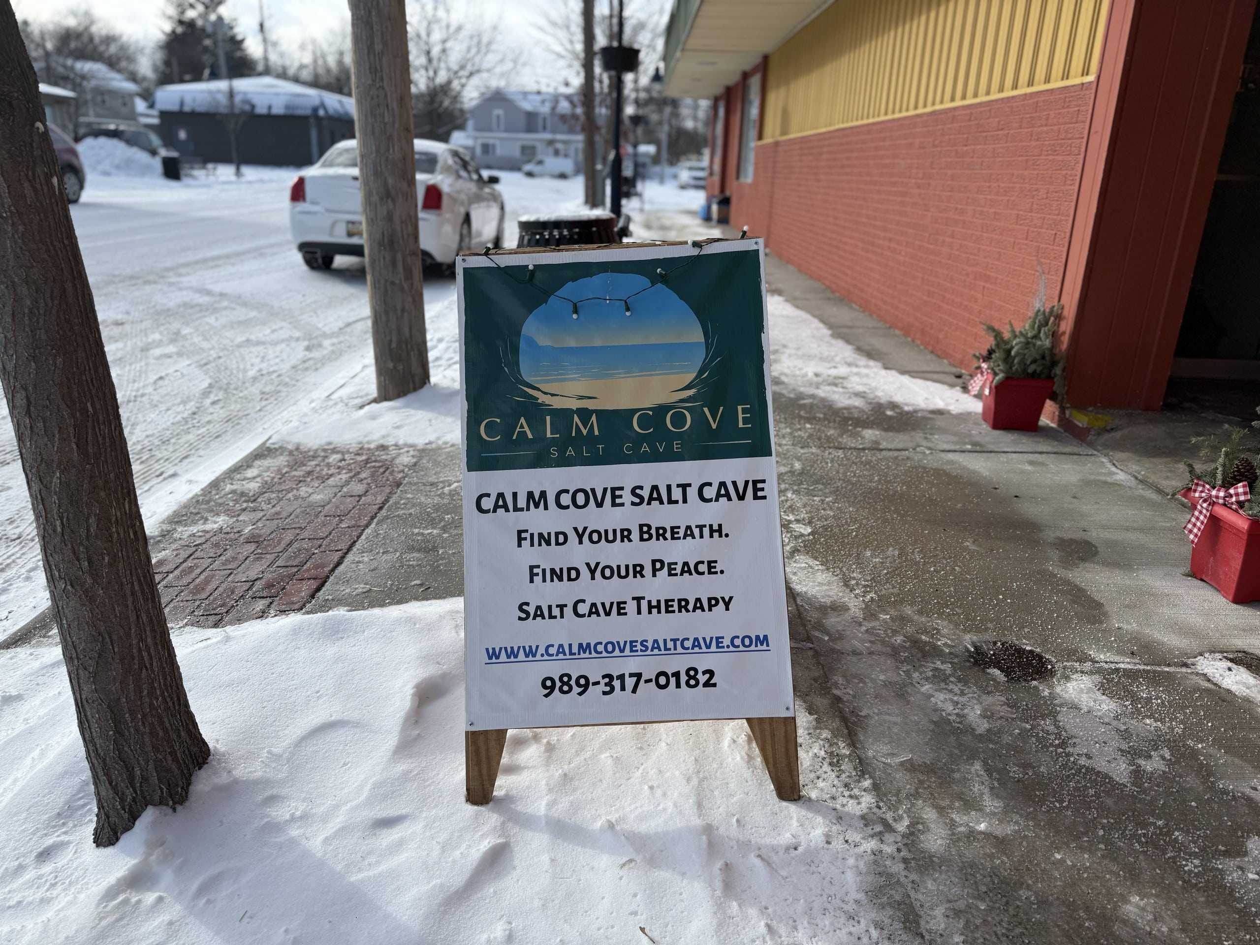 New salt cave in downtown Mt. Pleasant uses salt therapy to relax